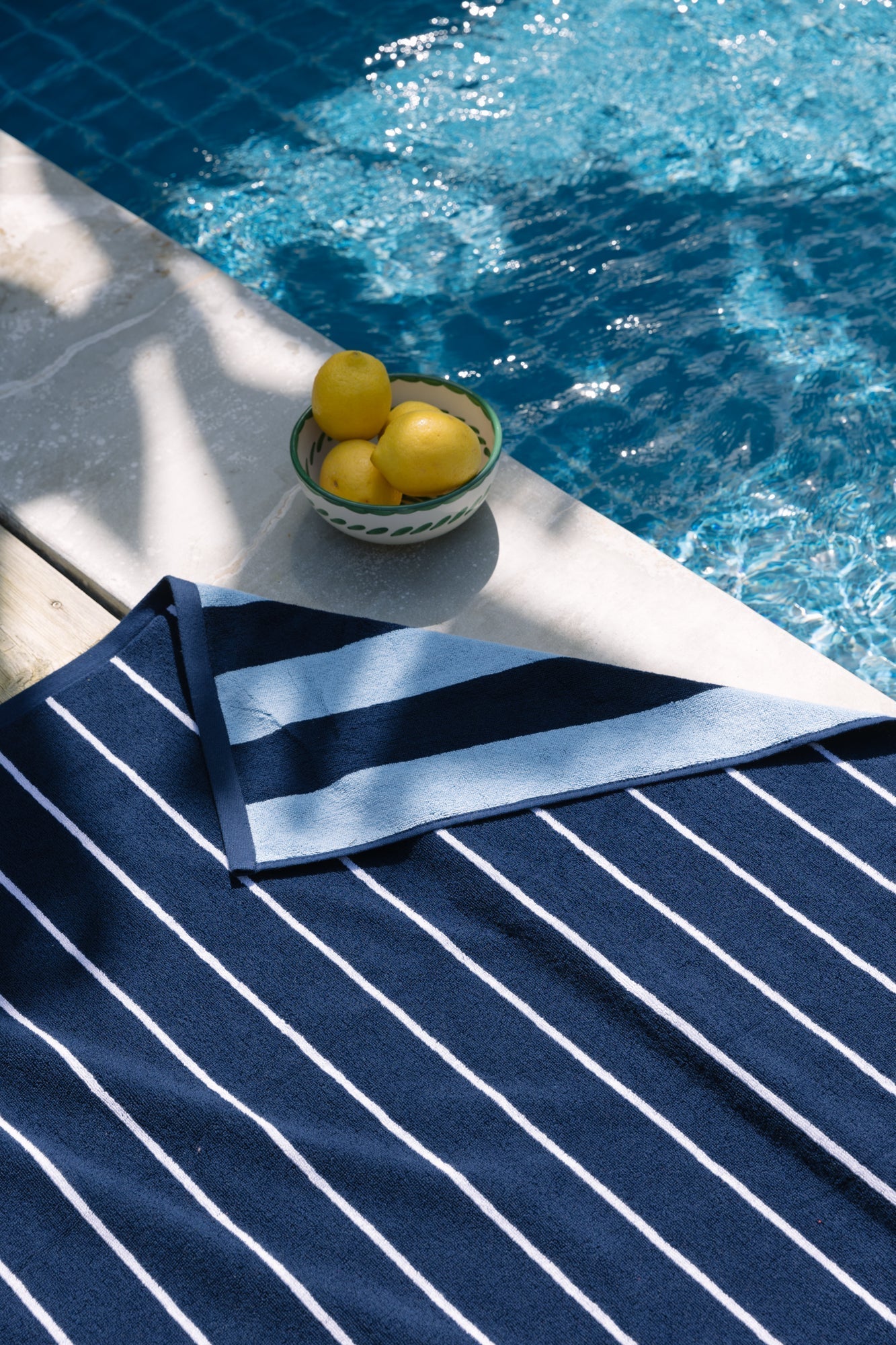 Navy blue Pena